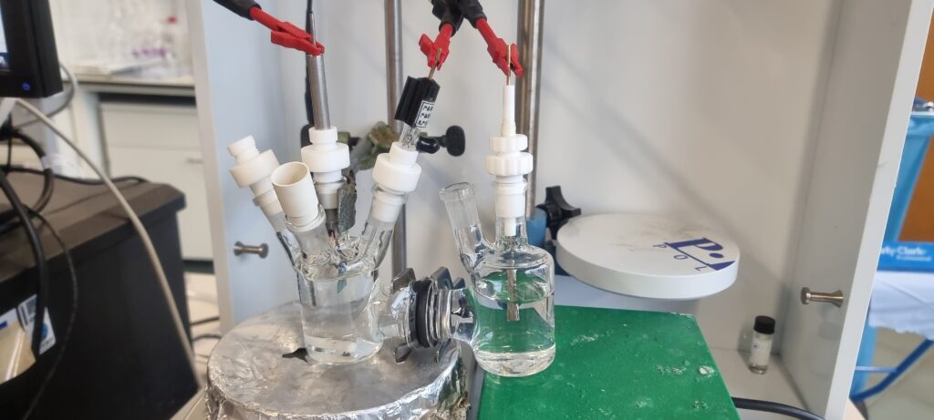 Klimafreundlich Ameisensäure und Wasserstoff aus dem Abfallprodukt ...